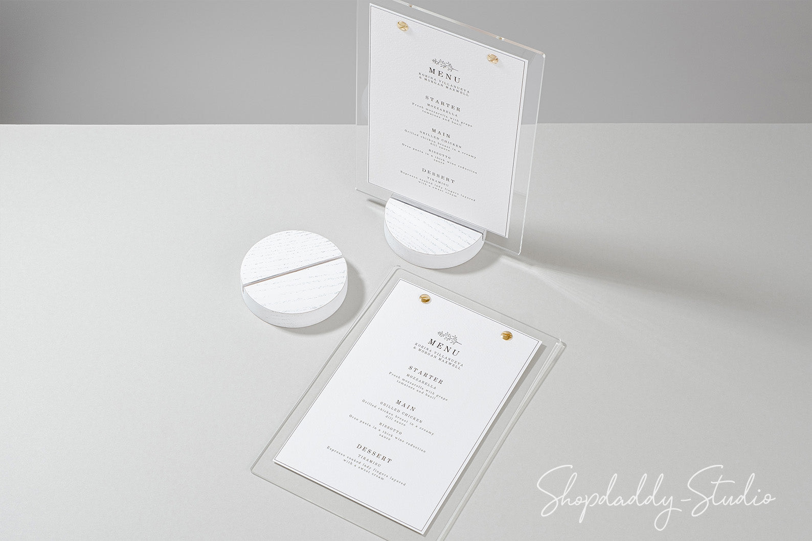 Acrylic Table Top Display With Wooden White Round Stand For Wedding ...