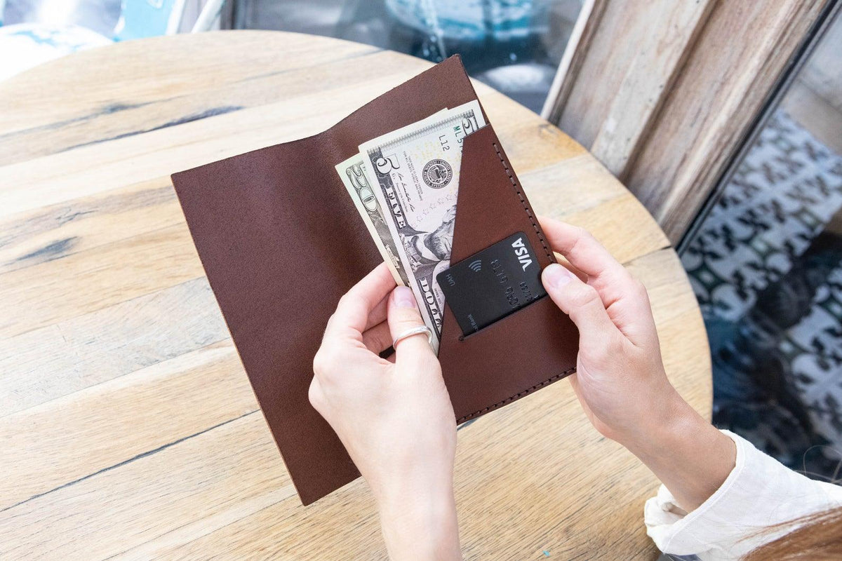 Brown Restaurant Check Holder – Shopdaddy-Studio